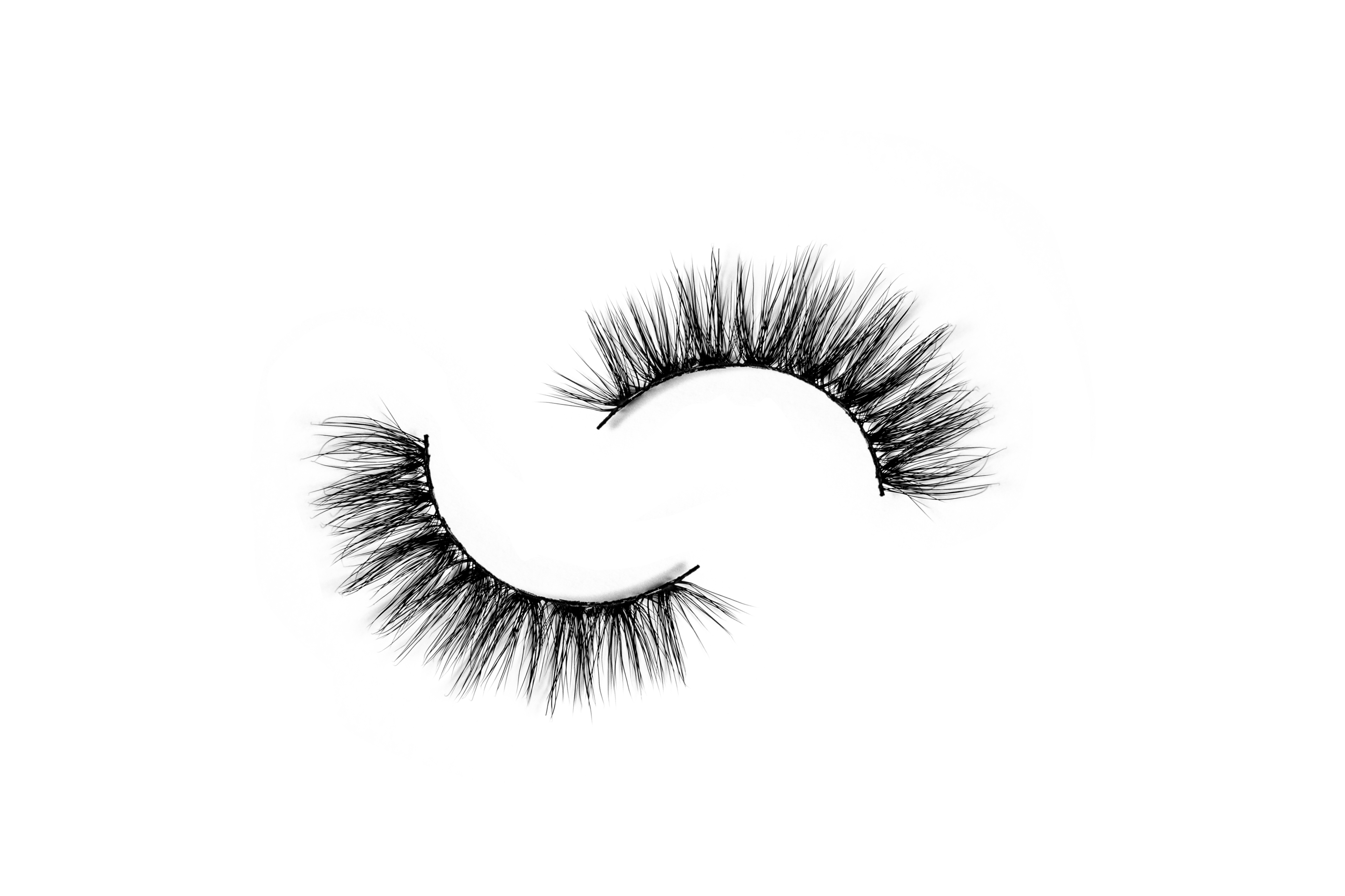 ITALY – Estelita Lashes